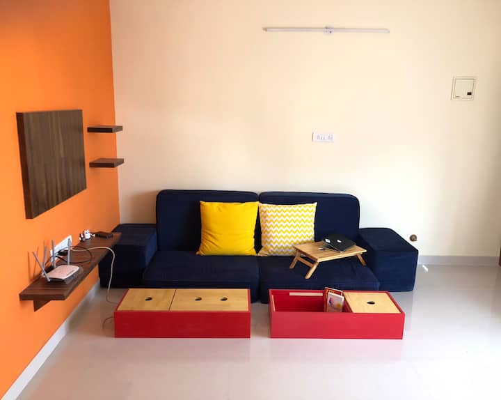 A Private Room In La Casa De Aarchi🏡 - Koramangala - Bangalore