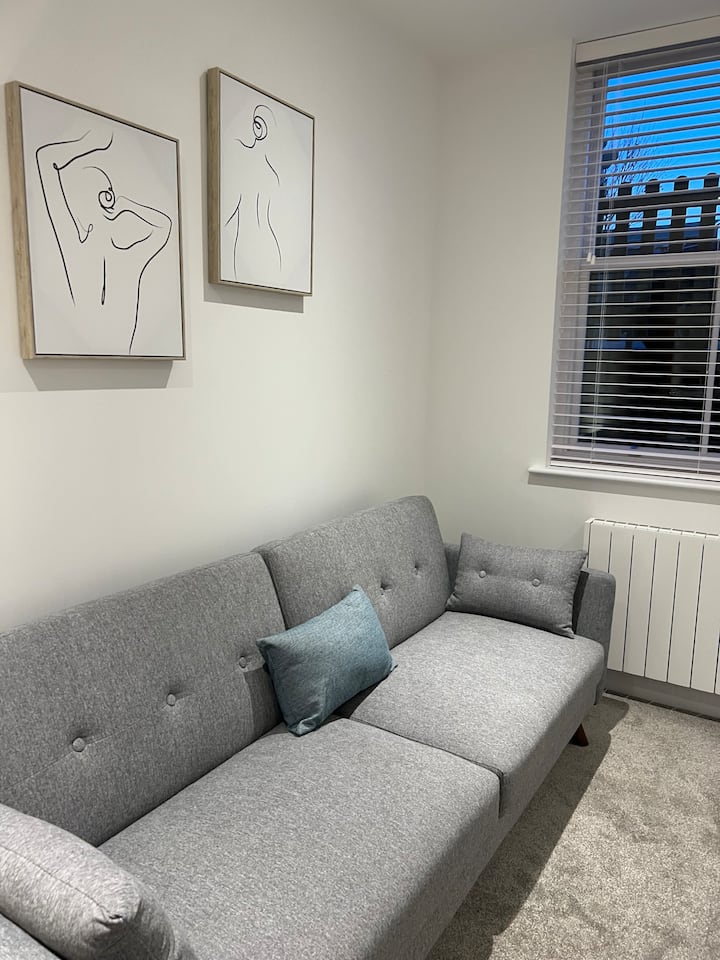 No10 - Apartment 5 - Basingstoke