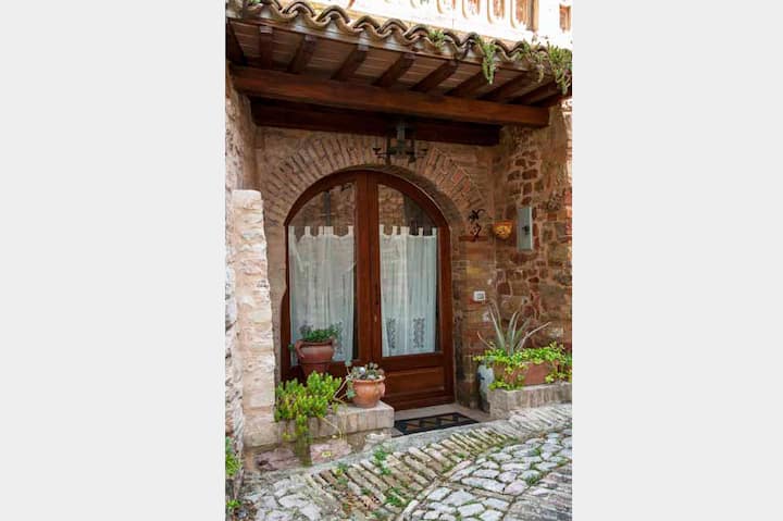 Casa Spello Historic Garden Unit- Cleopatra - Spello