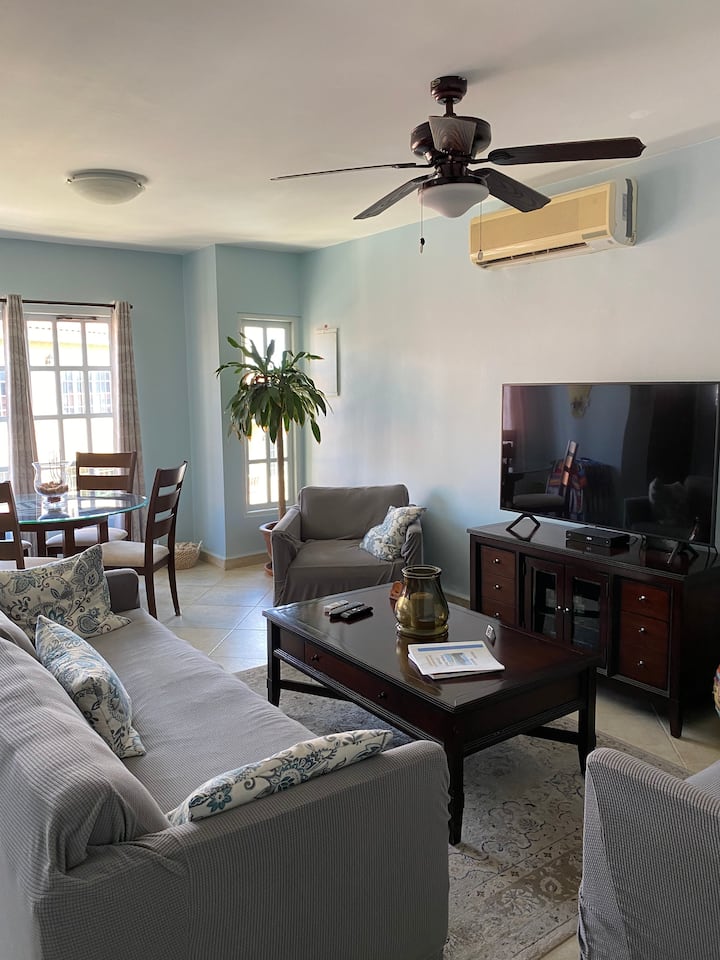 Schöne 3br 3bath Wohnung Für 2 Bis 6 Personen - Aruba