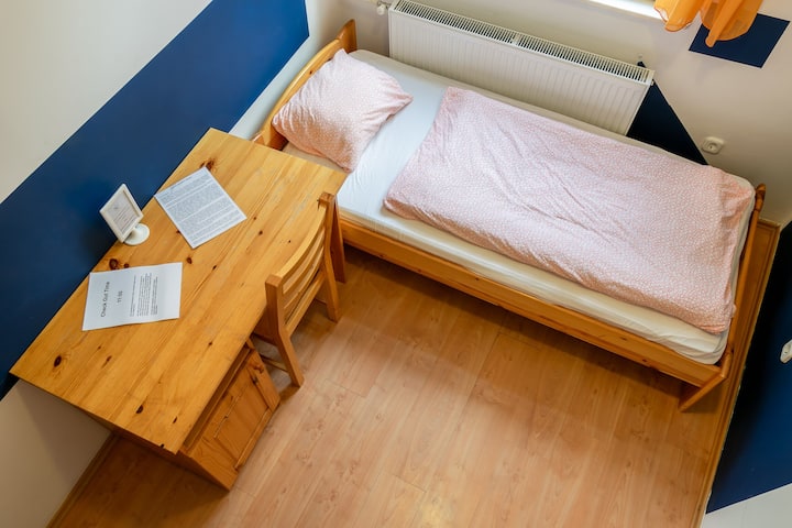 Standard Egyágyas Szoba - Győr