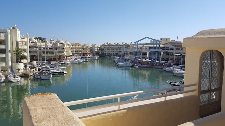 Magnifico Apartamento En Puerto Marina - Benalmádena