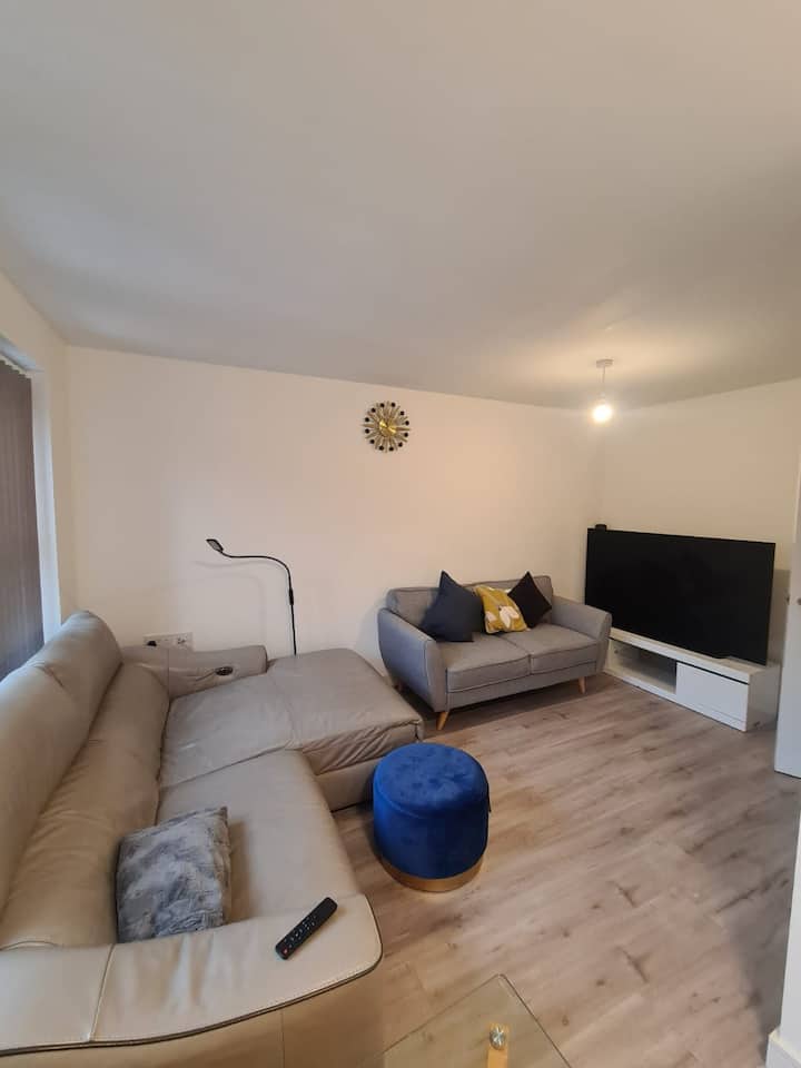 Home In Manchester Near To Manchester City Fc - Manchester