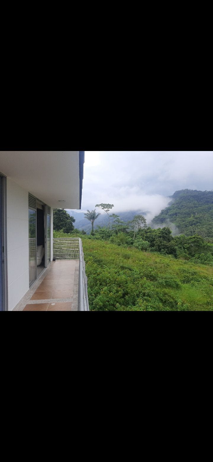 Apartamento Con Excelente Vista Y Clima - Florencia