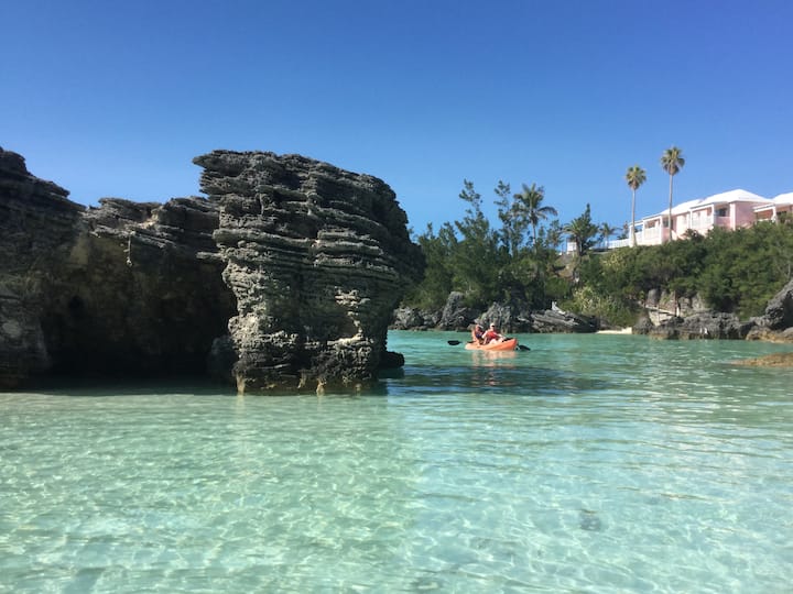 Little Palms Sea Glimpse - 3 Bedrooms, 2 Bath - Bermuda