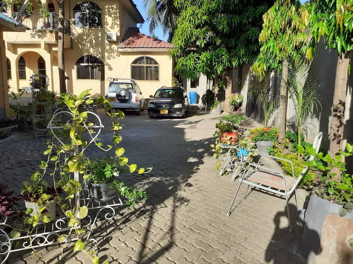 Kibada Vacation Rentals & Homes - Kibada, Kibada, Tanzania | Airbnb