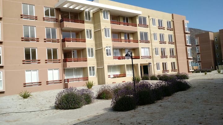 Cómodo Departamento 2do Piso Barrio Recidencial - La Serena