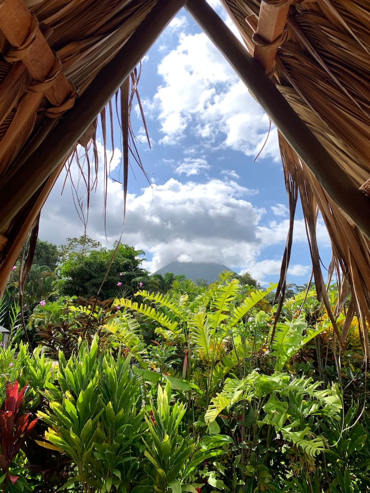 3 Handpicked Glamping Spots Near Arenal Volcano, Costa Rica - Updated ...
