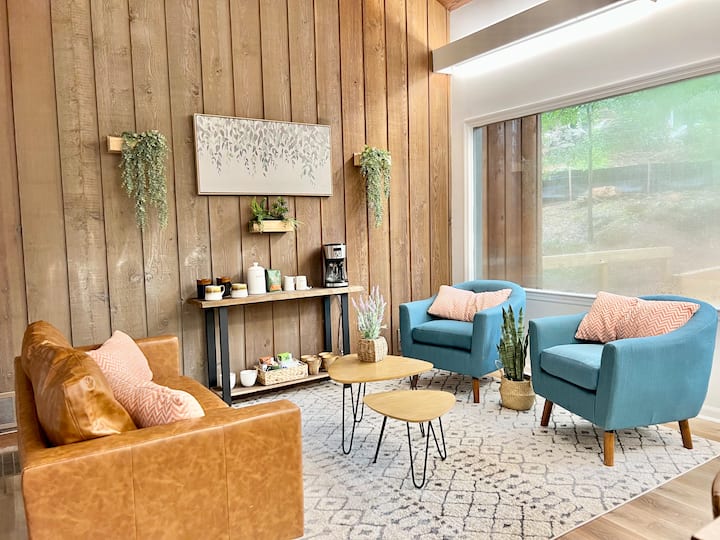 Gorgeous Athens Home
 | Bridal/gameday Getaway - Athens, GA