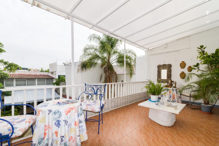 Casa Chapultepec / Top Floor (Planta Alta) - Guadalajara