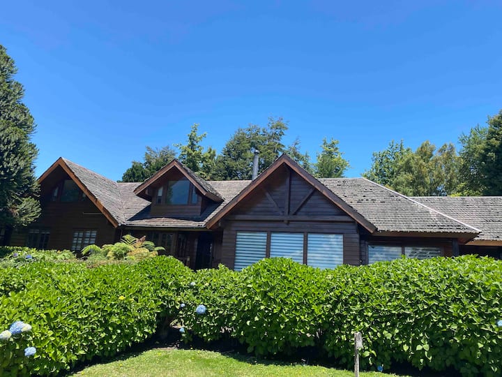 Casa En Puntilla Villarrica, Acceso Al Lago. - Villarrica