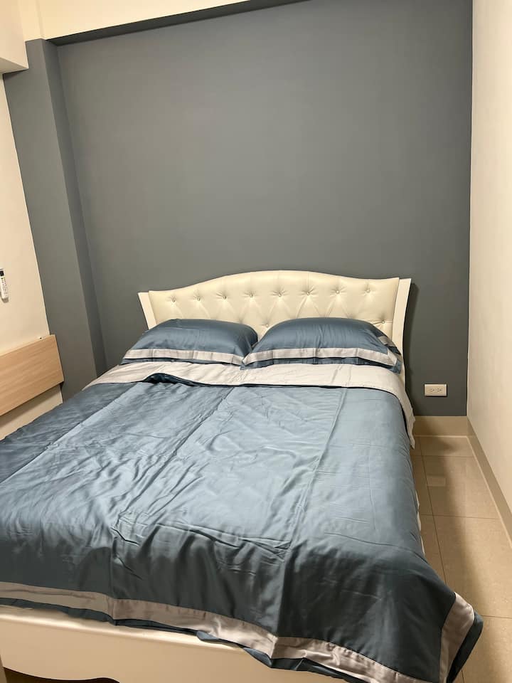 (4bb)套房最多可住2人,室內禁菸,碧璽院只招待入住旅客,謝絕訪客 - 가오슝
