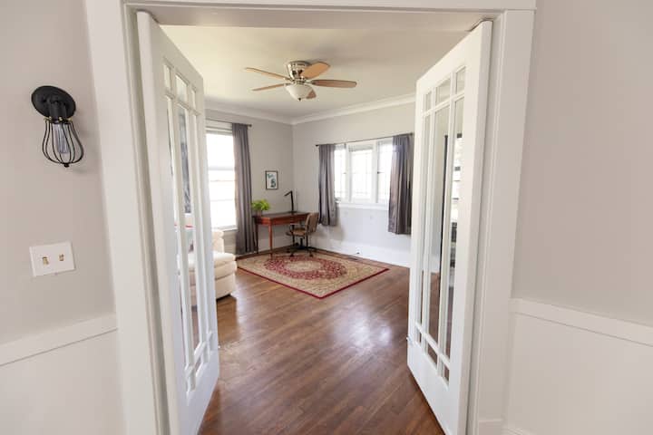 Beautiful, Spacious Home In Charming Eastown - Grand Rapids, MI