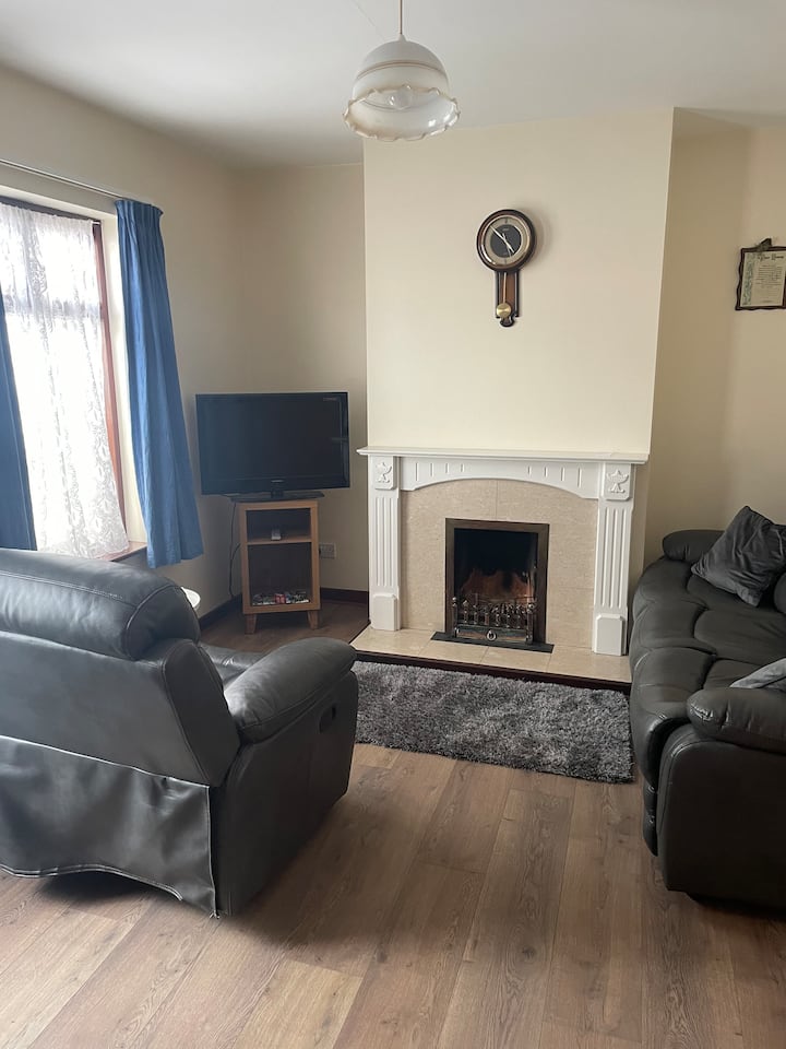 2 Bedroom Ground Floor Accommodation - Buncrana