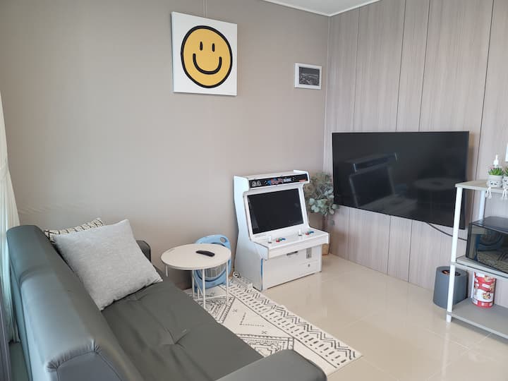 슬기로운 여행생활-인피니티풀종료/고층뷰/오락실게임기/Ott가능 - Sokcho-si