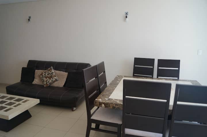 Casa Piamonte - León