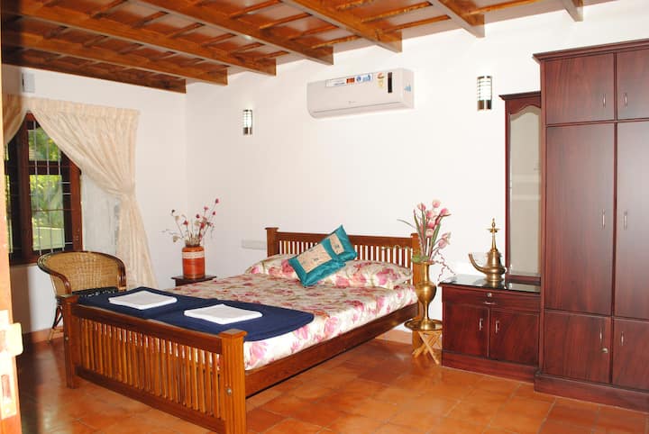 River Facing Cottage Room, Kochi - Kerala