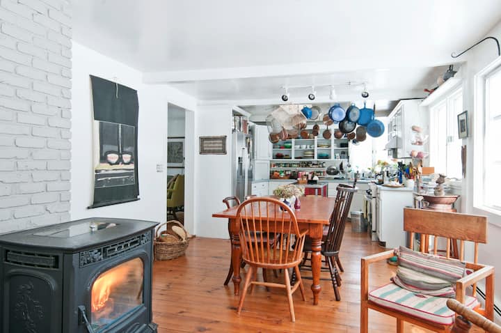 Lovely Room In Lovely Home - Kingston, NY