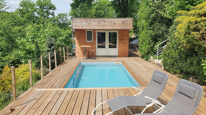Chalet Avec Piscine Dans Un Cadre Verdoyant - Sprimont