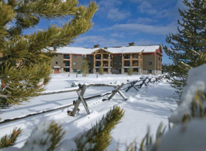 Beautiful Studio Condo Worldmark West Yellowstone! - West Yellowstone, MT