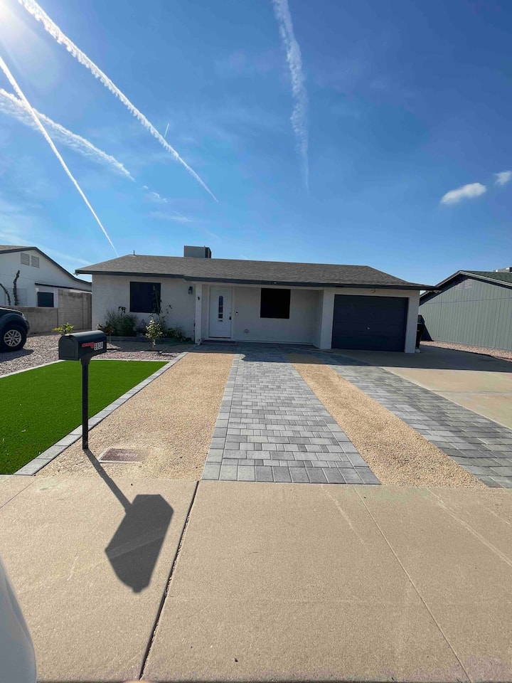 Cozy Home Near Sky Harbor Airport - Phoenix, AZ
