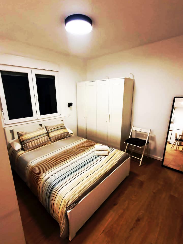 Precioso Apartamento En Madrid Chueca 2 Personas. - Madrid