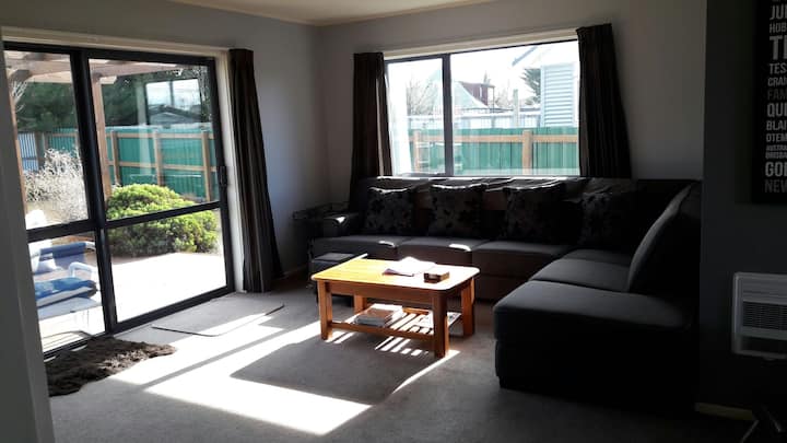 Family Cottage With Wi-fi - Twizel