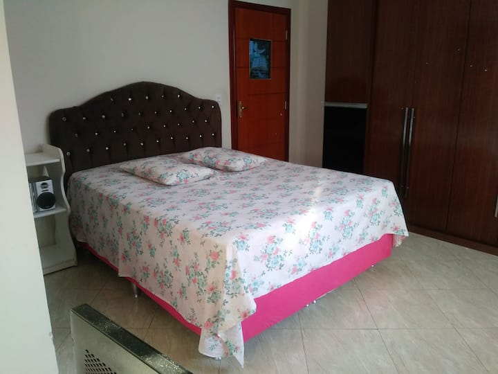 Suite Em Meia Praia - Itapema - Pôrto Belo