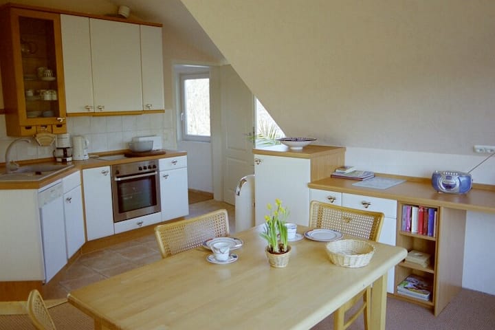 Ruhige Wohnung Idyll. Lage In Travemünde/brodten - Travemünde