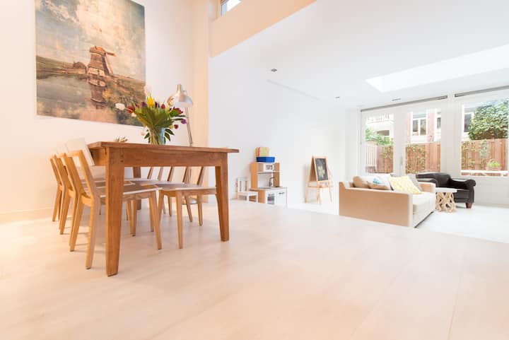 Stunning Ground Floor | Garden| City Center | 2br - Amsterdam