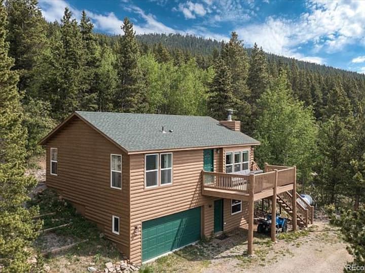 Hillside Hideaway @ St. Mary's Glacier W/ Hot Tub! - Georgetown, CO