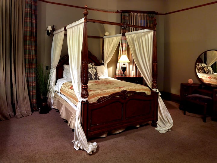 The Howard House - Historic Kirkwood Mansion - Houses for Rent in ...