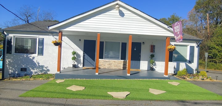 6- 10 Person Family Duplex (Both Sides) - Marietta, GA