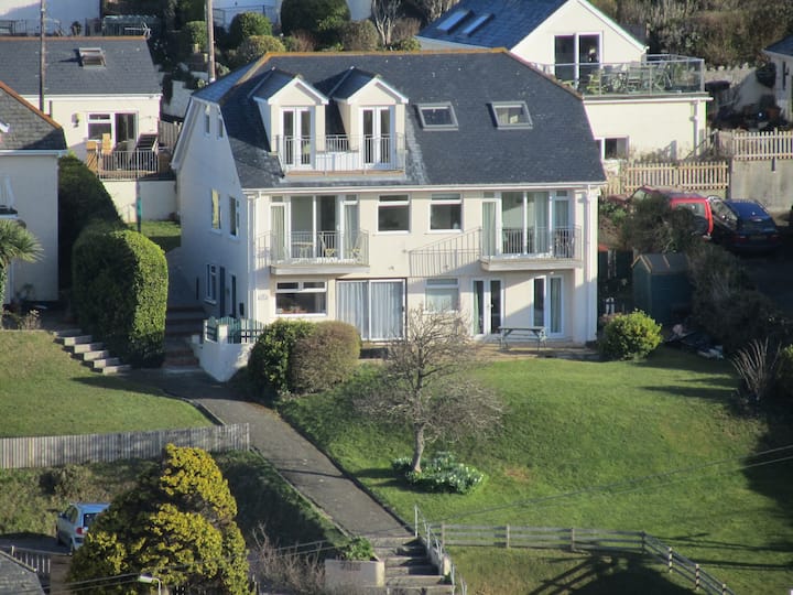 Quay Sands Stylish Sunny Garden Apartment. - Hope Cove