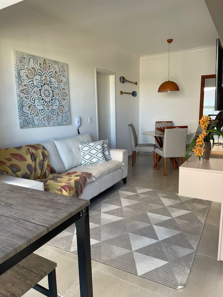 Lindo Apartamento Com Piscina E Elevador No Itaguá - Ubatuba