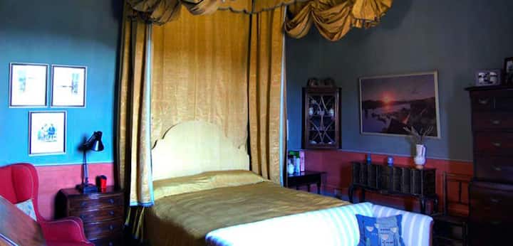 The Yellow Room At Potentino - Montalcino