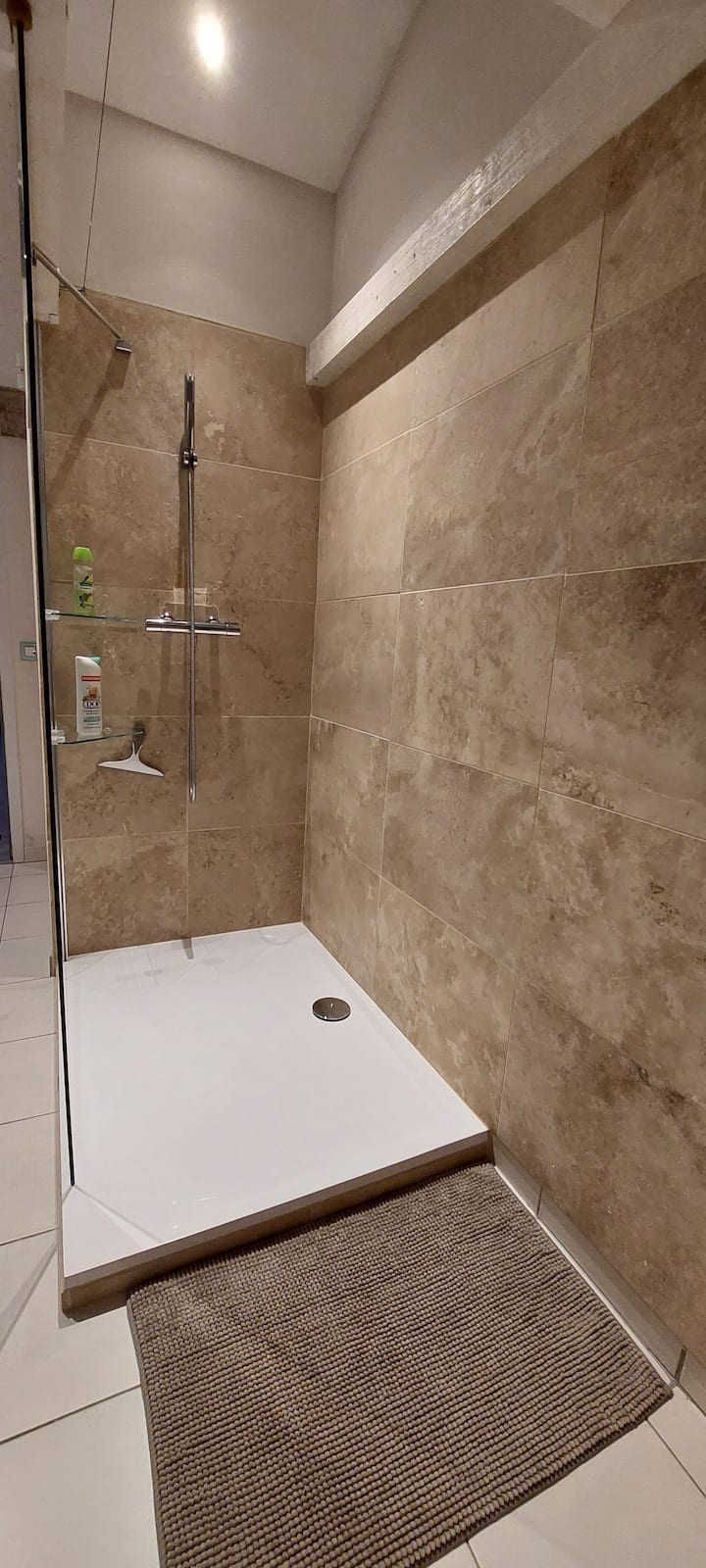 Chambre Annexe Simple Abri - Cannes