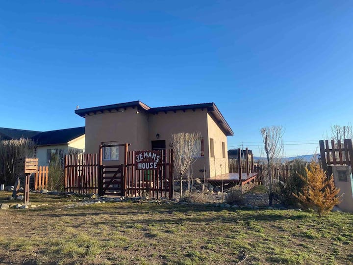 Jemani House Hospedaje Habilitado 2 - El Calafate