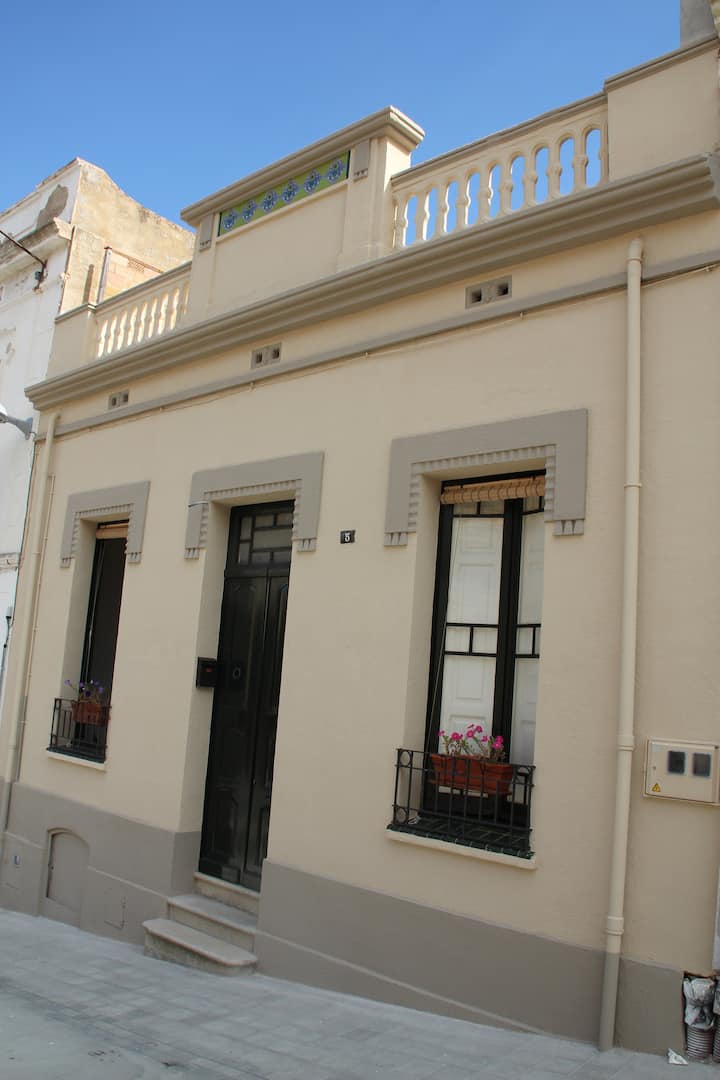 Maison Avec Patio Et Jardin à Portbou (Costa Brava - Portbou