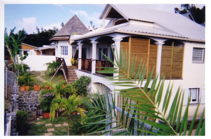 Le Chu Bellepierre 3 - F2 Panoramique éTage Villa - Saint-Denis, La Réunion