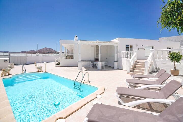 Villa Mariemne  Lanzarote - Aéroport Arrecife (ACE)
