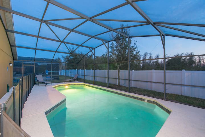 Veranda Palms Luxurious Home W/pool & Near Disney - Kissimmee