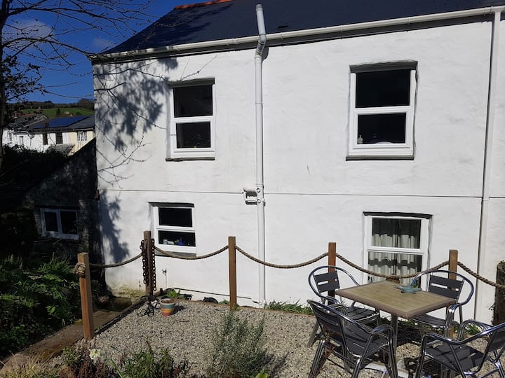 Cosy Trad Cornwall Cottage Close To Eden Project - Lostwithiel