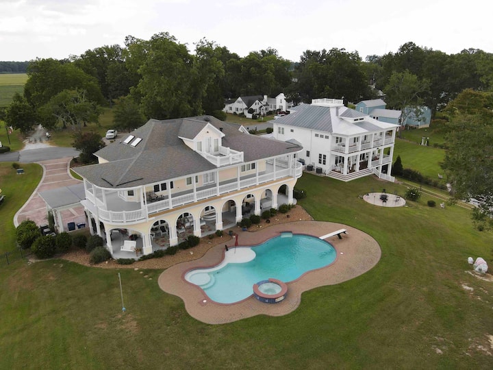 Paradise On Bath Creek - Goose Creek State Park, Washington