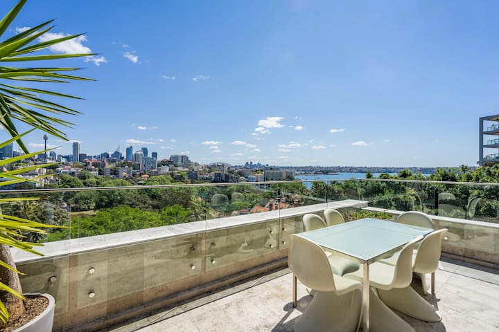 Sydney: Darling Point Penthouse - Sydney