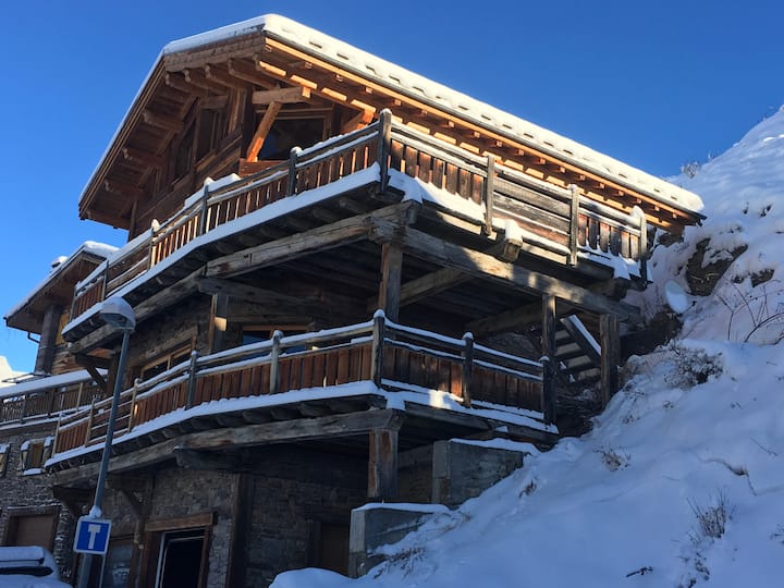 Chalet Vue Superbe Vars 1900 Mètres Vue Sur Pistes - Vars