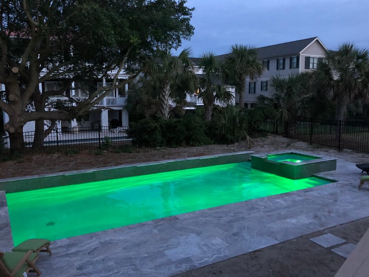 Summer Hayes On Iop With Extra Special Pool - Isle of Palms, SC