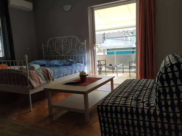 Christos Apartments Nea Kypseli Apt No1 - 아테네