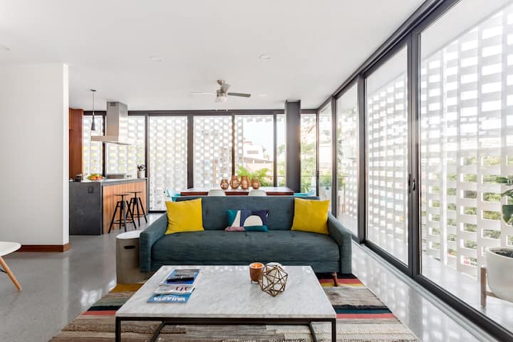 Boutique & Luxury, Romantic Zone, Three Blocks To Ocean - Puerto Vallarta