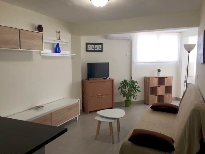 Apartment In The Center Next To Levante Beach - Puig Campana